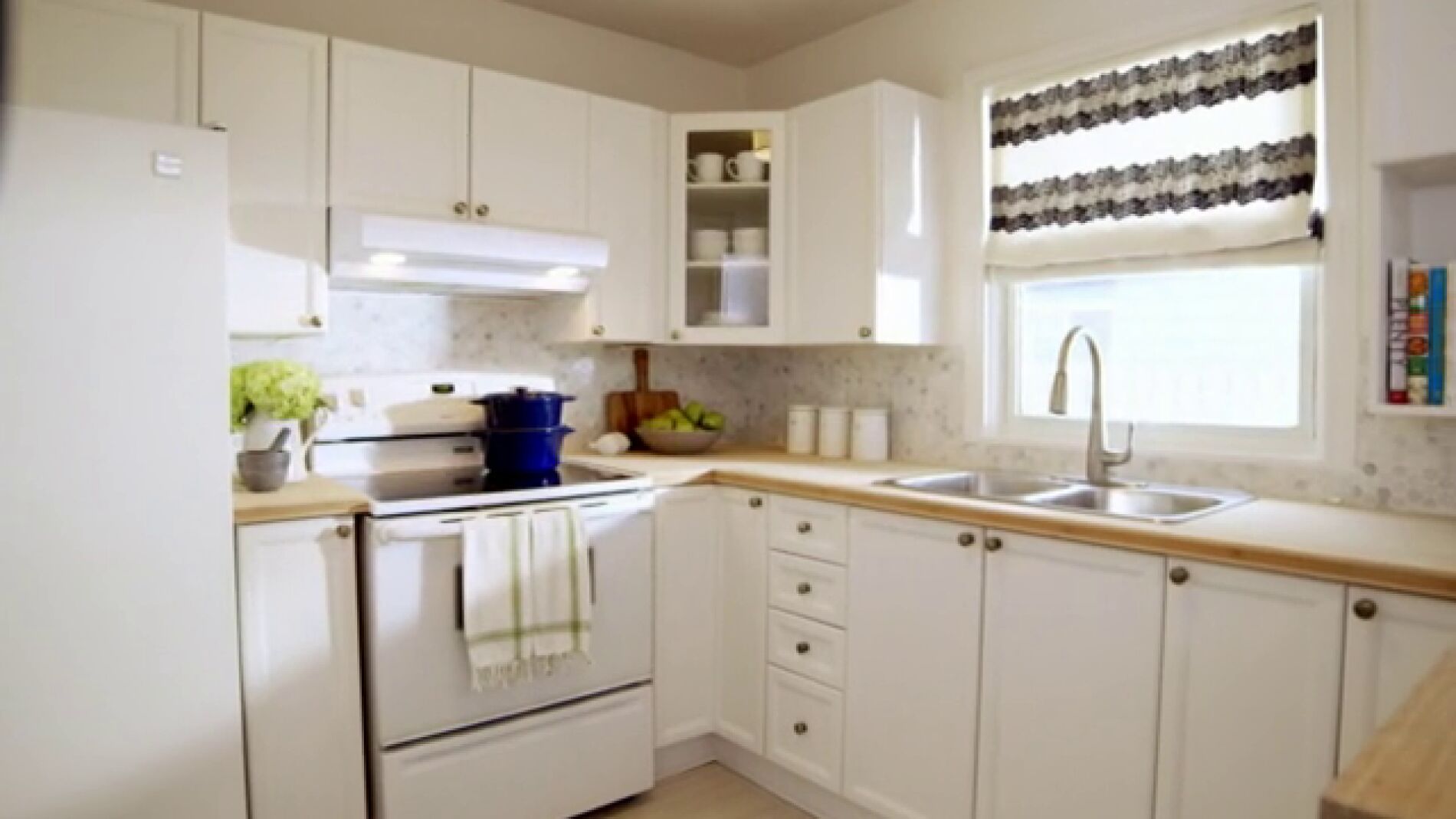 El equipo transforma la casa tuti fruti en una vivienda elegante y ...