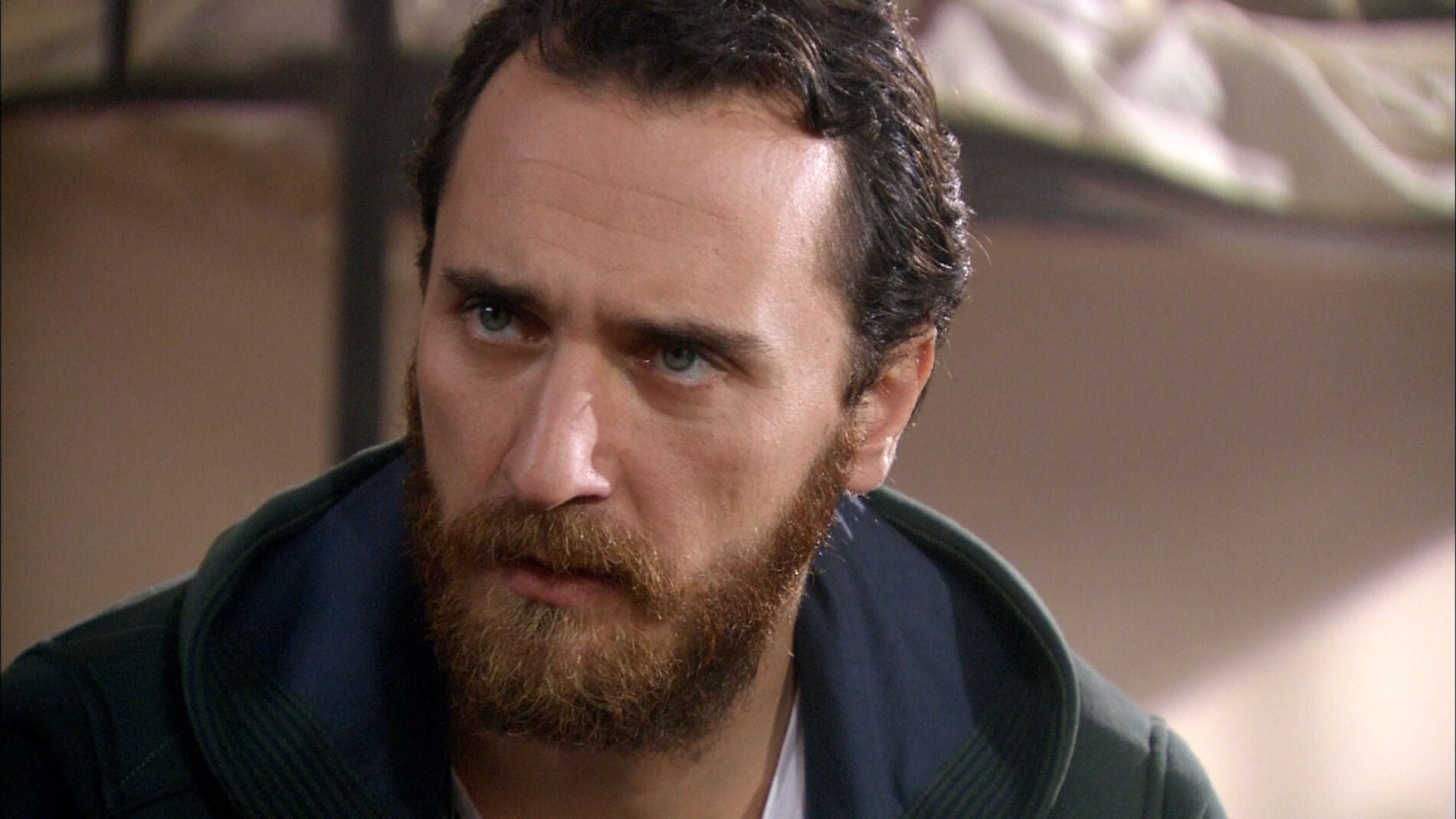 Mustafá intentó matar a Kerim en varias ocasiones