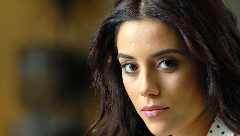 VÍDEO - SILA: Sila, la lucha de una mujer contra una sociedad anclada ...