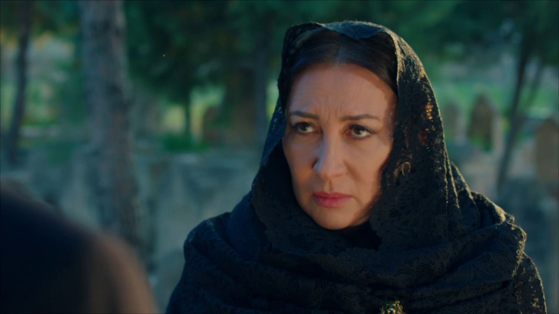 ¿Firmará Füsun Aslanbey la paz con los Sadoglu?