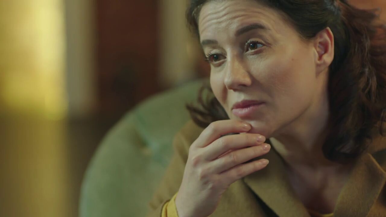 Azime defiende a Nefise y advierte a Cemal: "No dejaré que alguien le ...