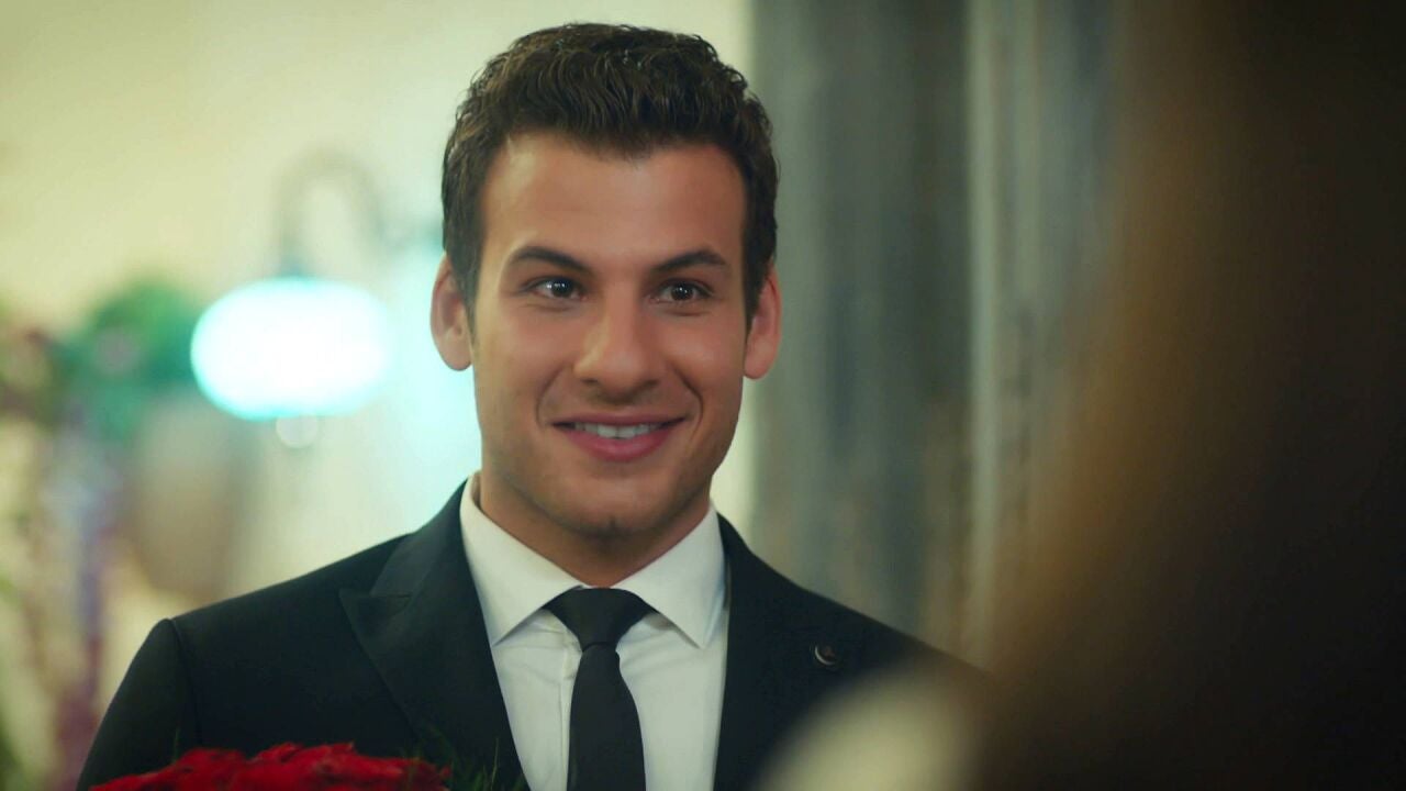 El sueño de Defne y Ömer se hace realidad y vuelve la armonía entre los ...