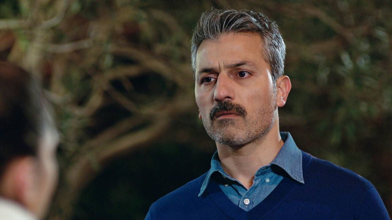 Nehir harta de la actitud de Nazim, rompe definitivamente los lazos con él