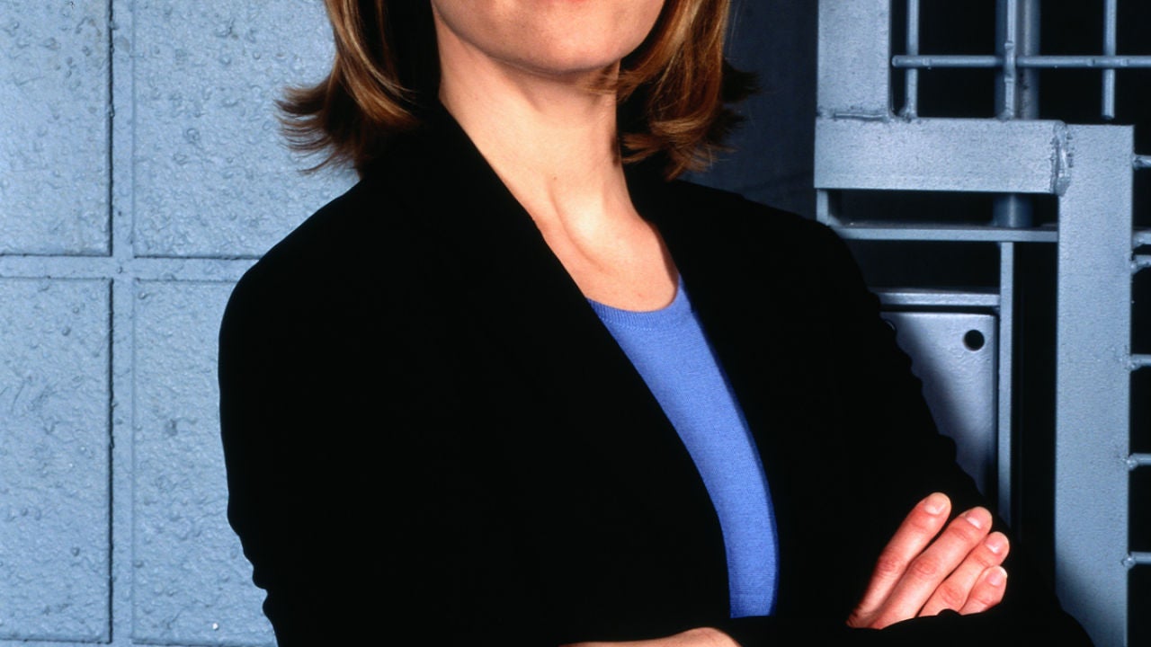 La Detective Alex Eames