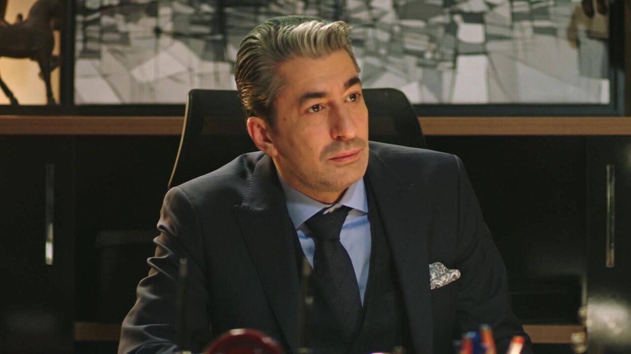 Cihan no da crédito cuando descubre el secreto del pasado de Dilara